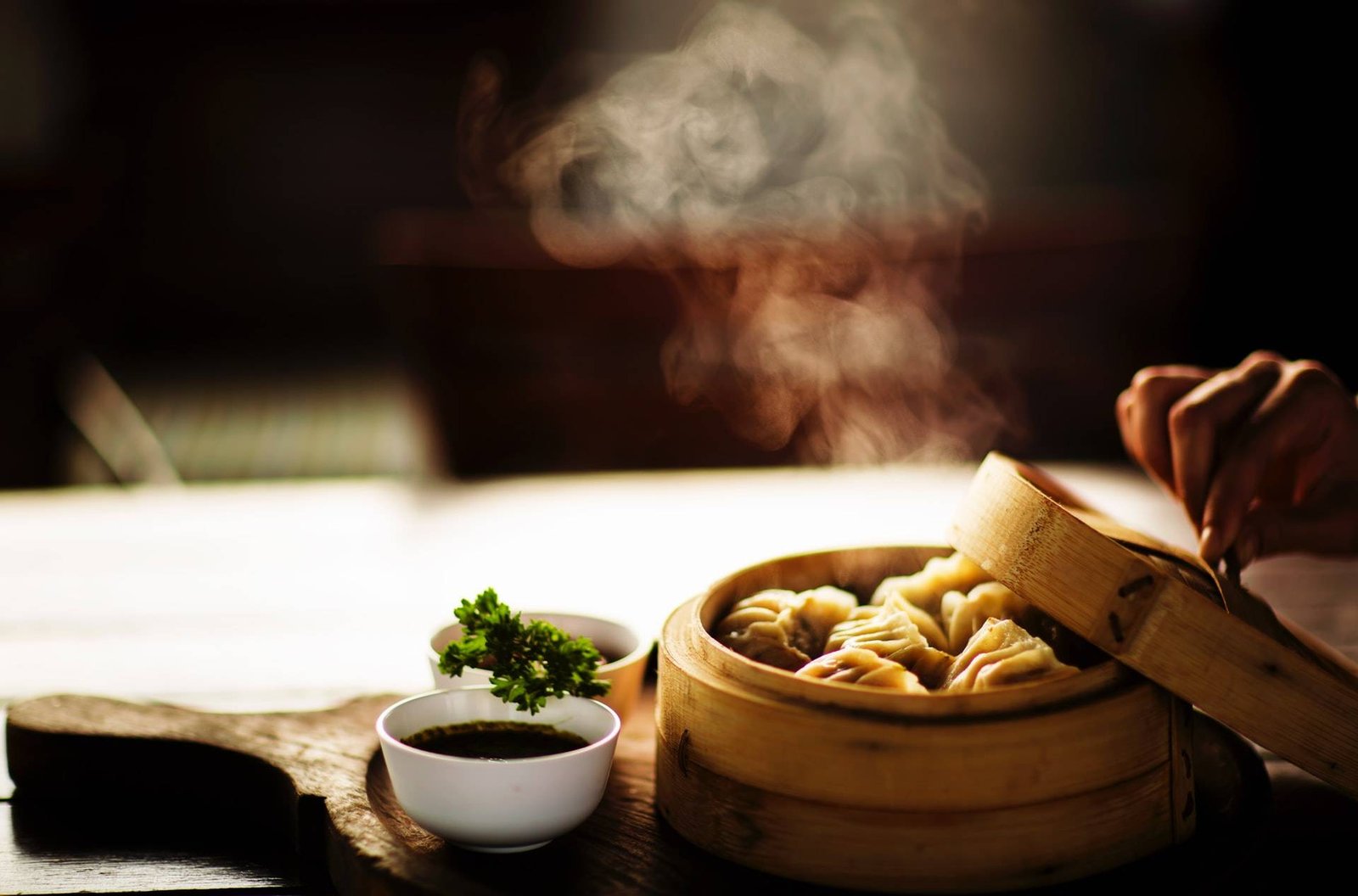 The world’s first restaurant and earliest celebrity chef – Fridayeveryday
